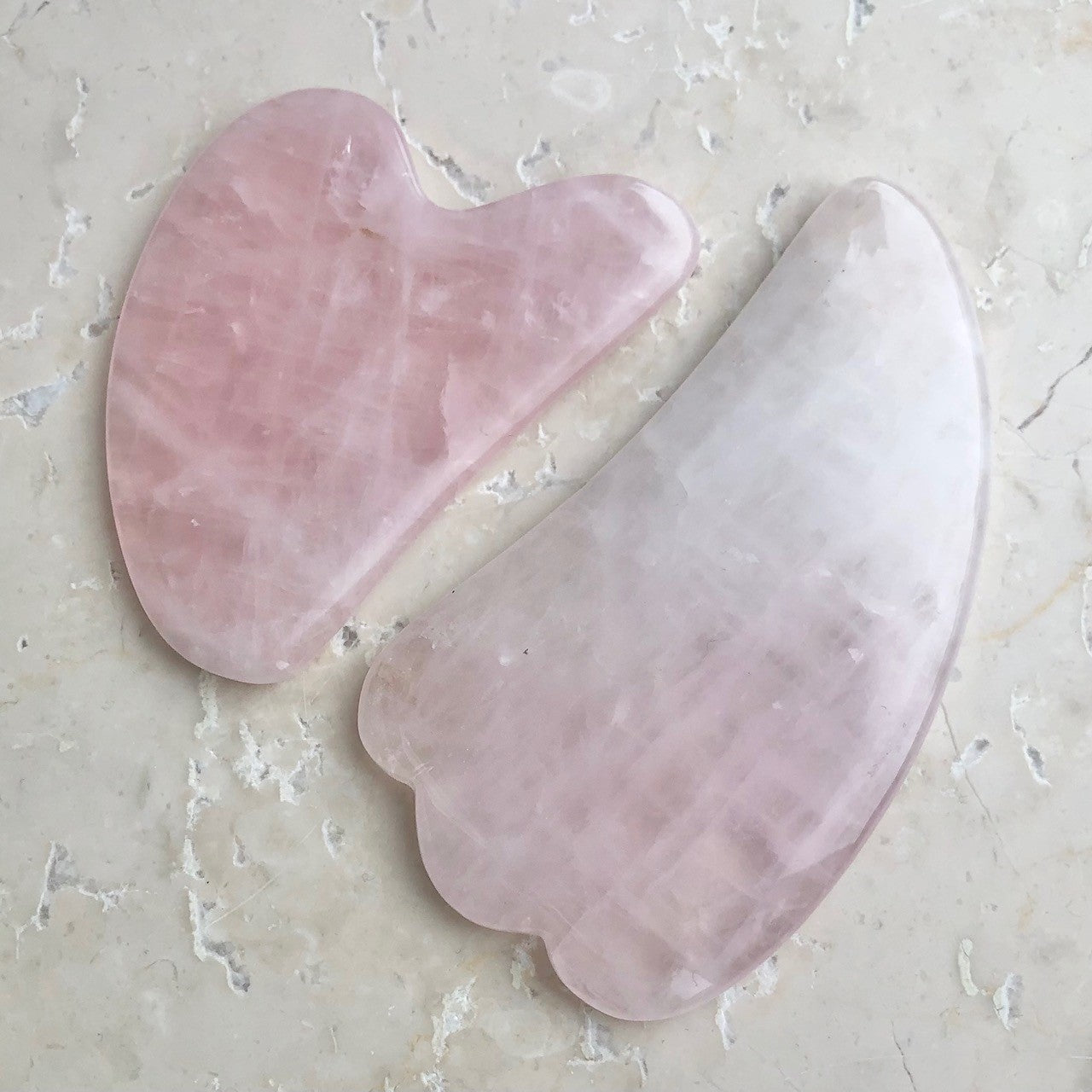 Gua sha facial massage, in rose quartz, obsidian and serpentine ...